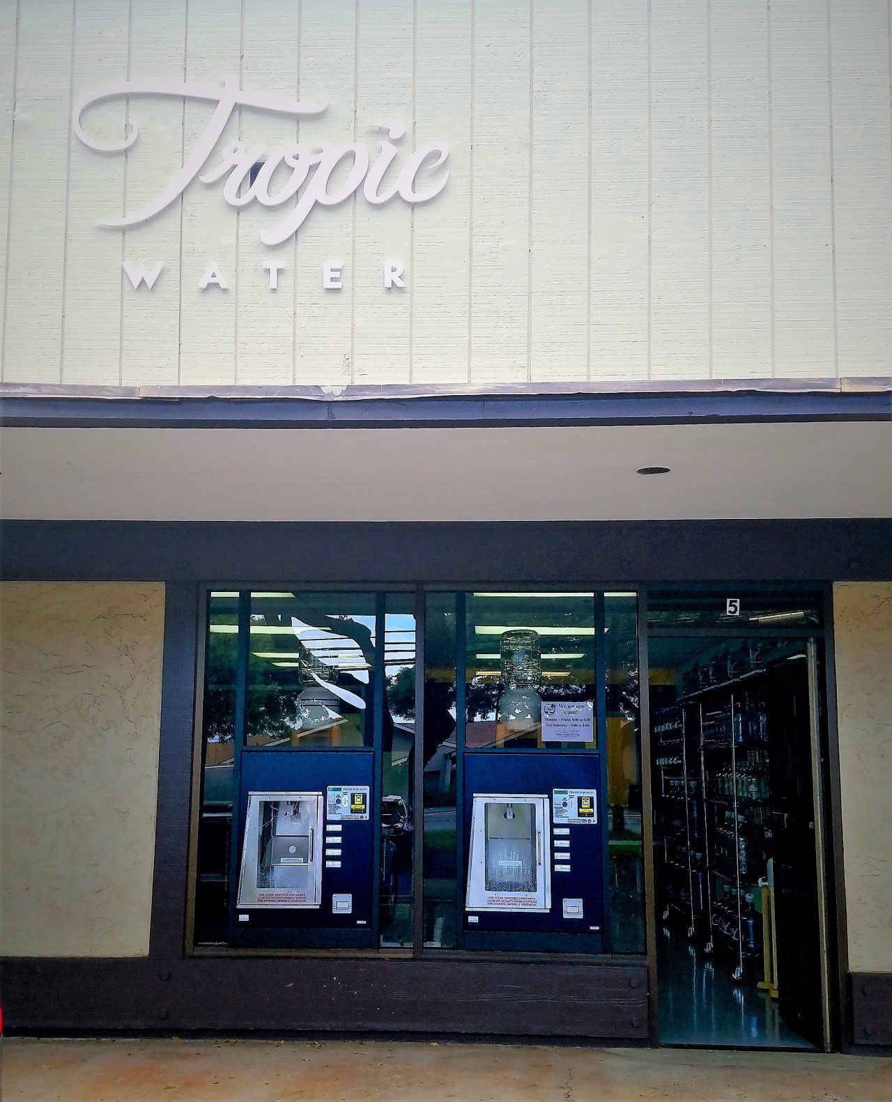Tropic Water opens Second Location | Tropic Water | Maui Bottled Water ...